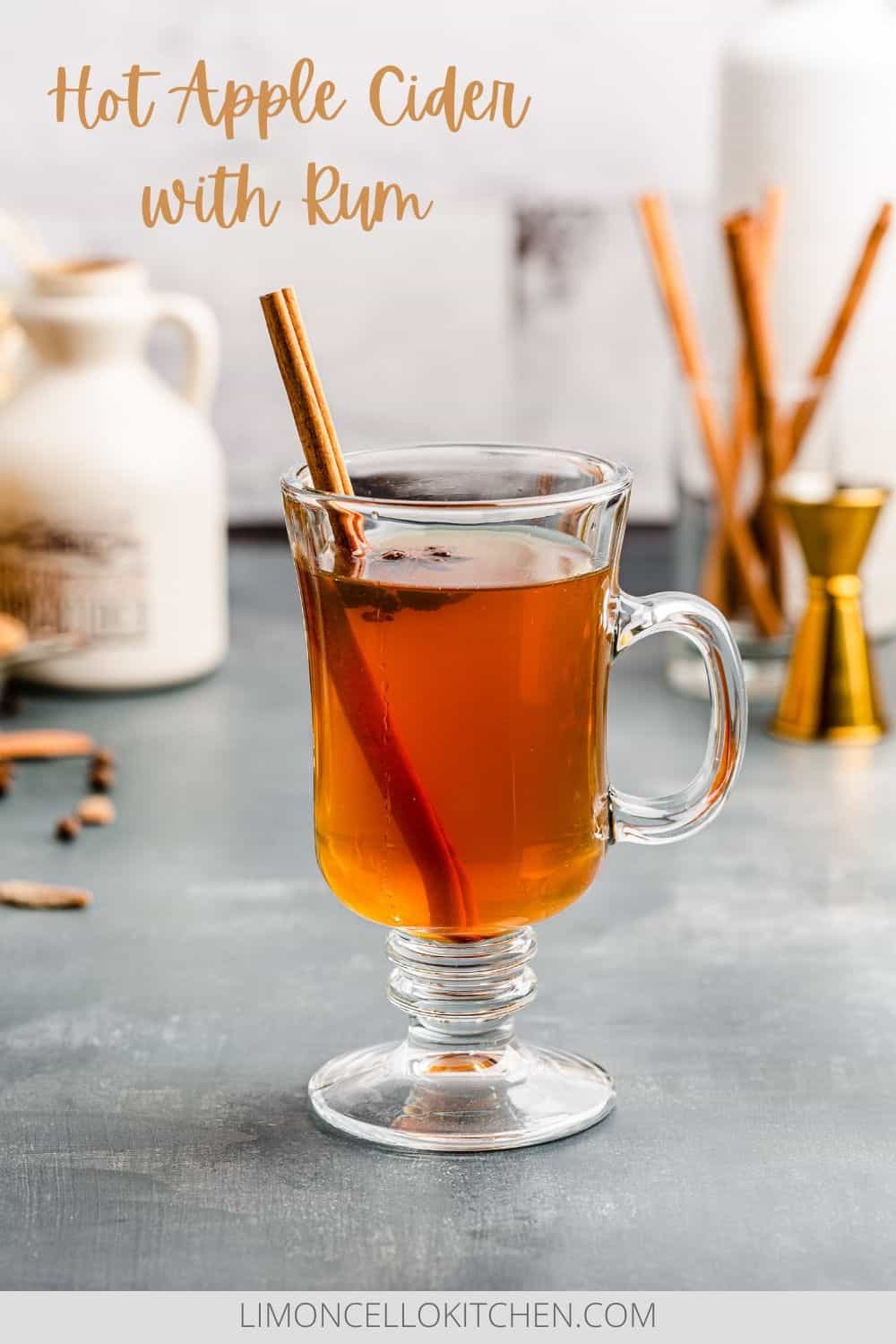 Hot Apple Cider Cocktail with Rum