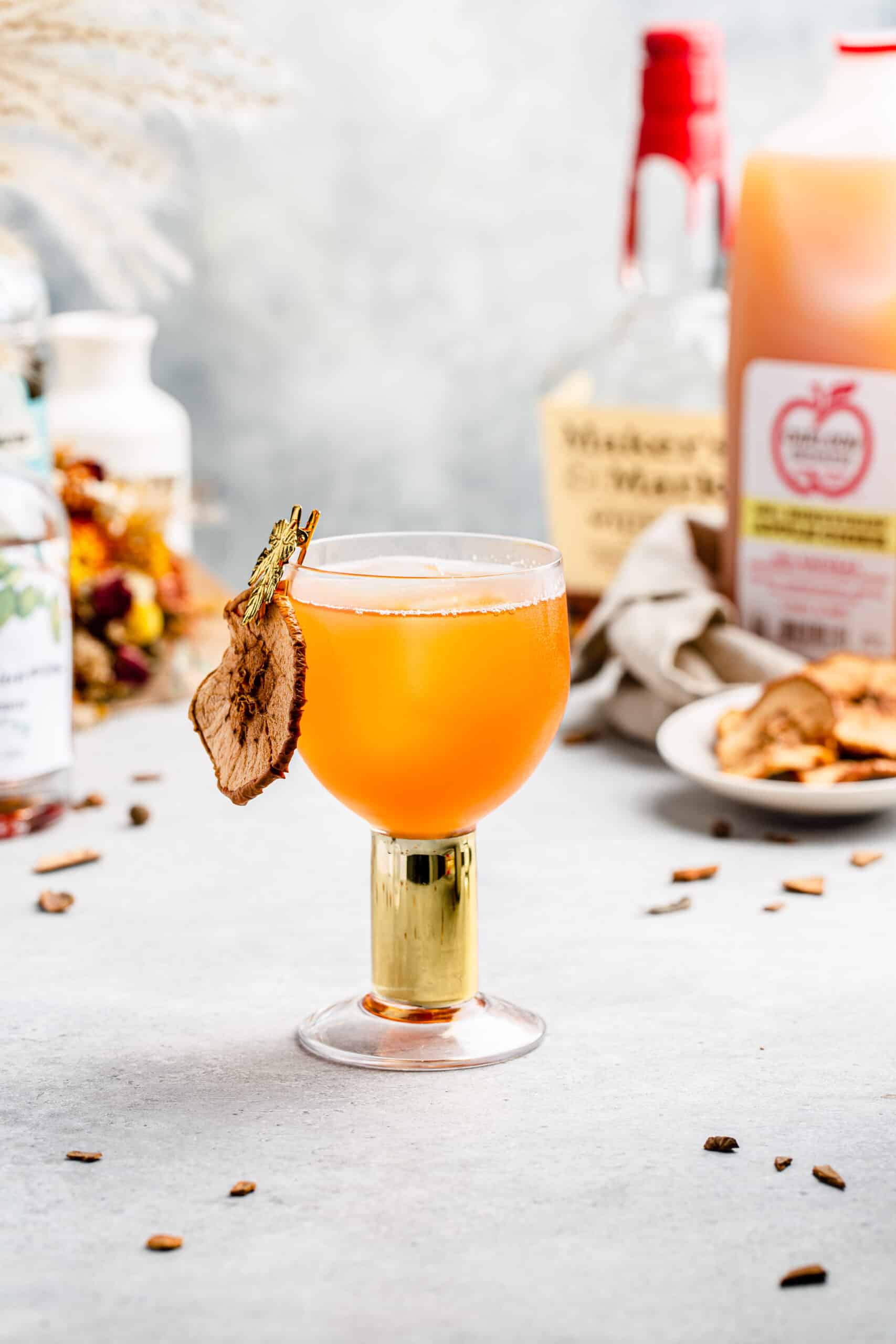 Apple Cinnamon Bourbon Cocktail