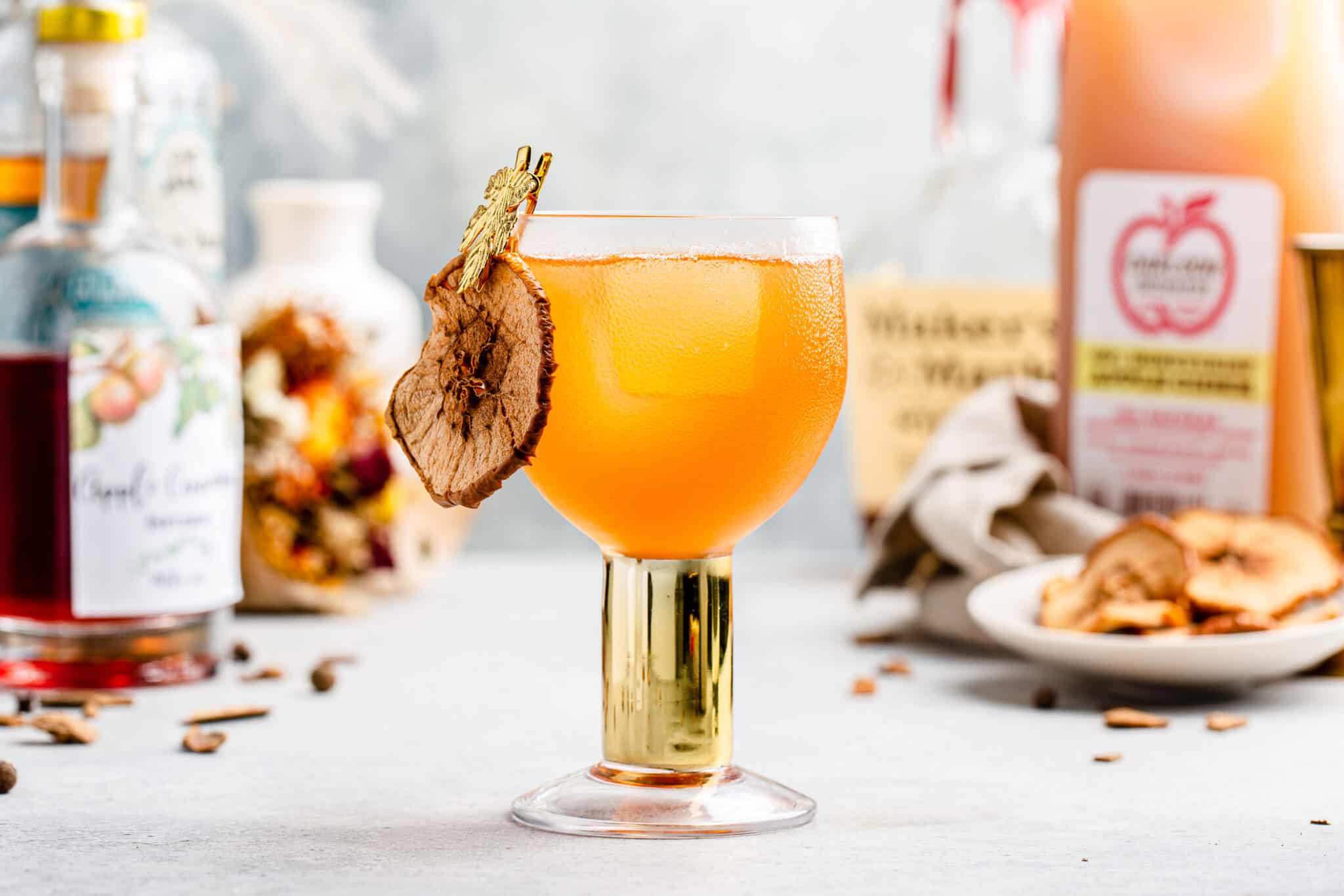 Apple Cinnamon Bourbon Cocktail