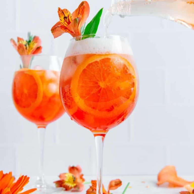 15+ Refreshing Spritz Cocktails - Easy and Delicious!